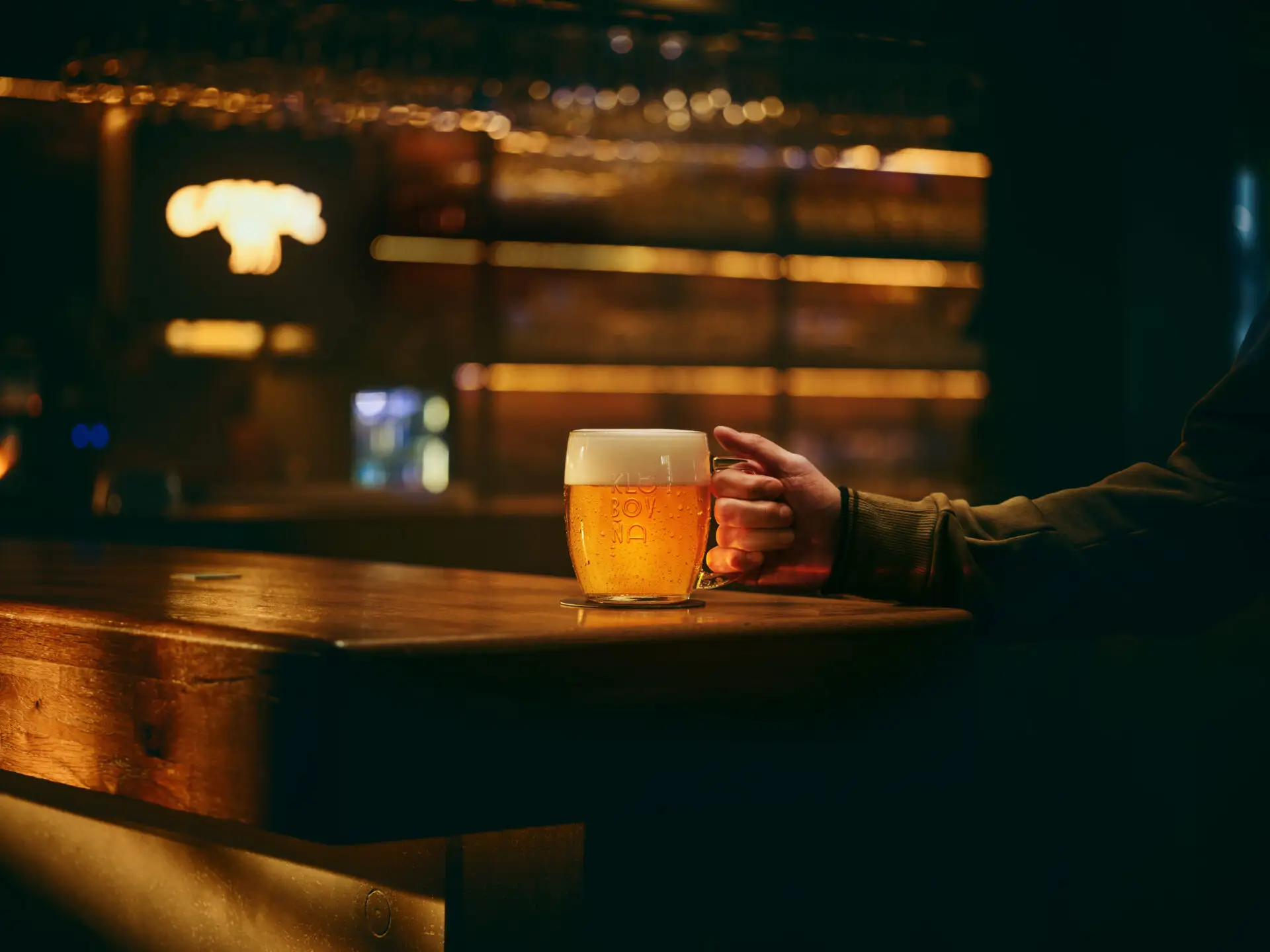 Pivo v Klubovni – remeselné pivo DOCK7 a FRAJER 11°